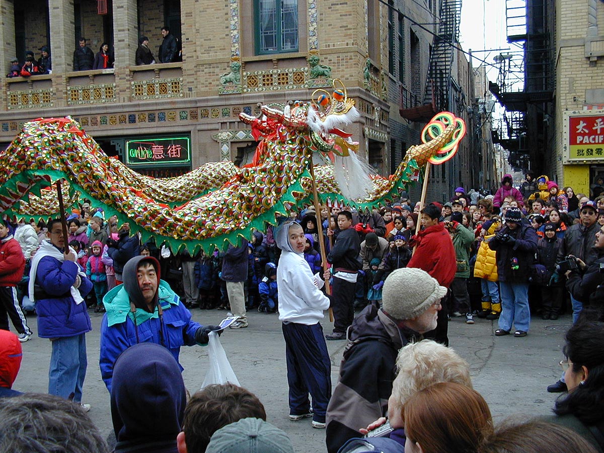 Dragon dance team, Chicago Chinatown